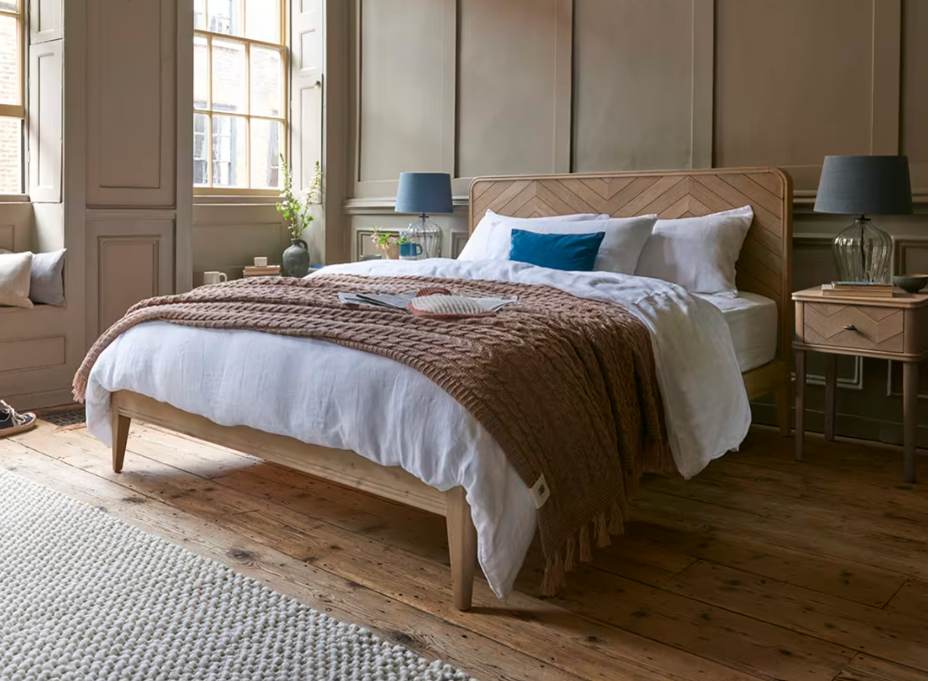 Flapper Oak Parquet Bed – Bradshaw Direct